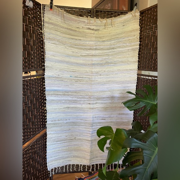 Hand Crafted | Wall Decor | Brand New Handwoven Rag Rug Ivory Blue ...